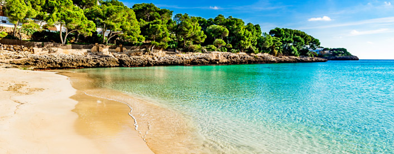 Cala Gran: Günstig bei alltours Mallorca-Urlaub buchen