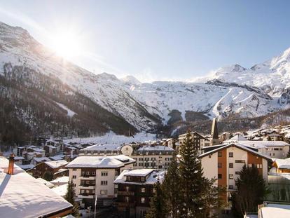 Urlaub Wallis: Mit alltours ins Schweizer Alpenidyll