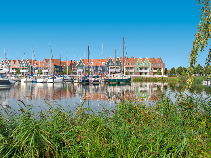 Hotel Roompot Marinapark Volendam in Volendam bei alltours buchen