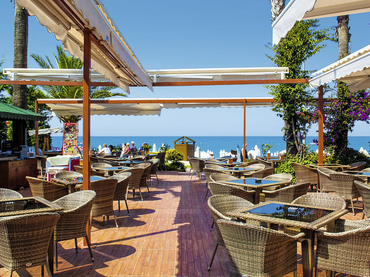 Side Bay Hotel in Side bei alltours buchen