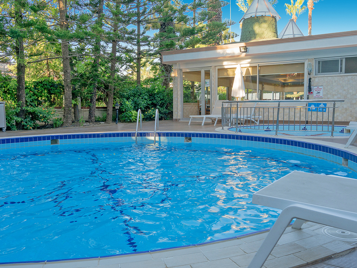 Side Bay Hotel in Side bei alltours buchen