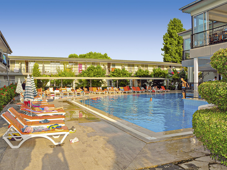 Hotel Sun Club Side in Side bei alltours buchen