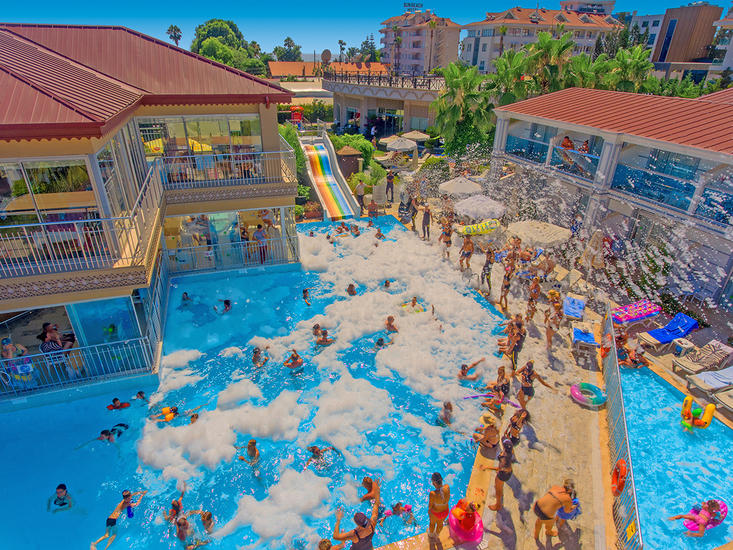 Hotel Sun Club Side in Side bei alltours buchen