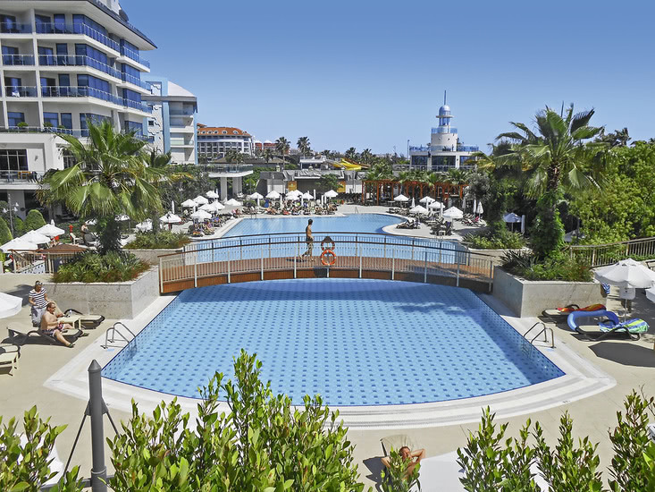 Hotel Commodore Elite Suites & Spa in Side - Evrenseki bei alltours buchen