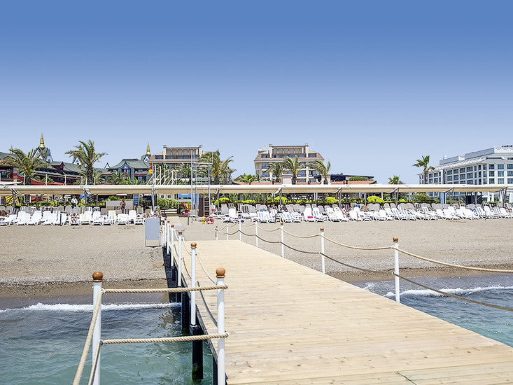 Hotel Crystal Family Resort & Spa Belek in Belek - Bogazkent bei ...