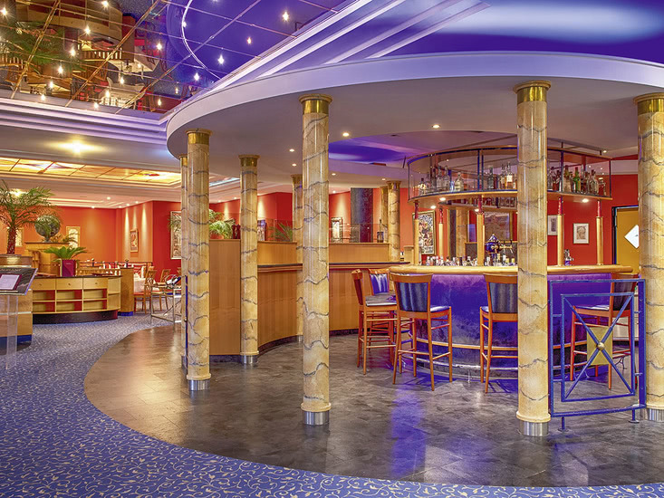 Radisson Blu Hotel Halle-Merseburg in Merseburg bei alltours buchen