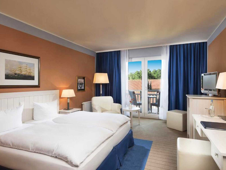 Hotel Precise Resort Hafendorf Rheinsberg in Rheinsberg bei alltours buchen