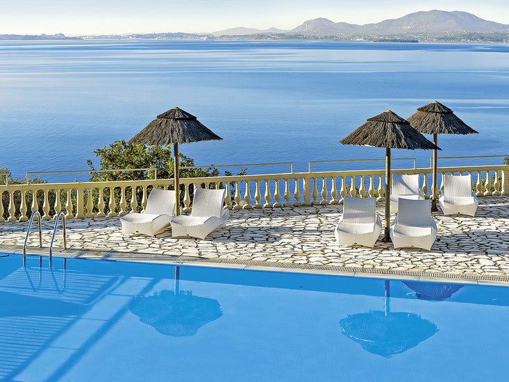 Hotel Pantokrator in Barbati bei alltours buchen