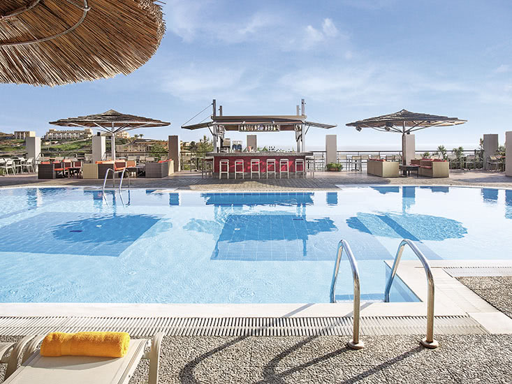 Blue Bay Resort Hotel in Agia Pelagia bei alltours buchen