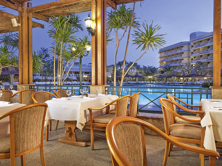 Hotel Sindbad Club in Hurghada bei alltours buchen