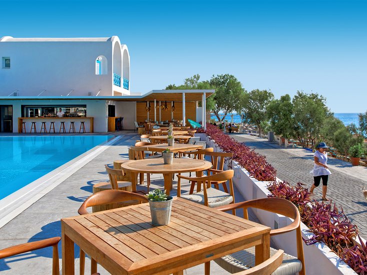 Hotel Kamari Beach in Kamari bei alltours buchen