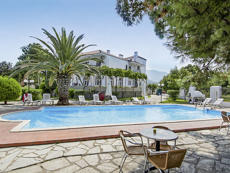 Hotel Artemis in Skala Prinos bei alltours buchen
