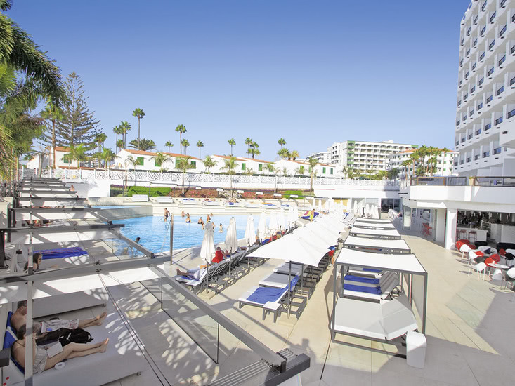 Hotel Caserio in Playa del Inglés bei alltours buchen