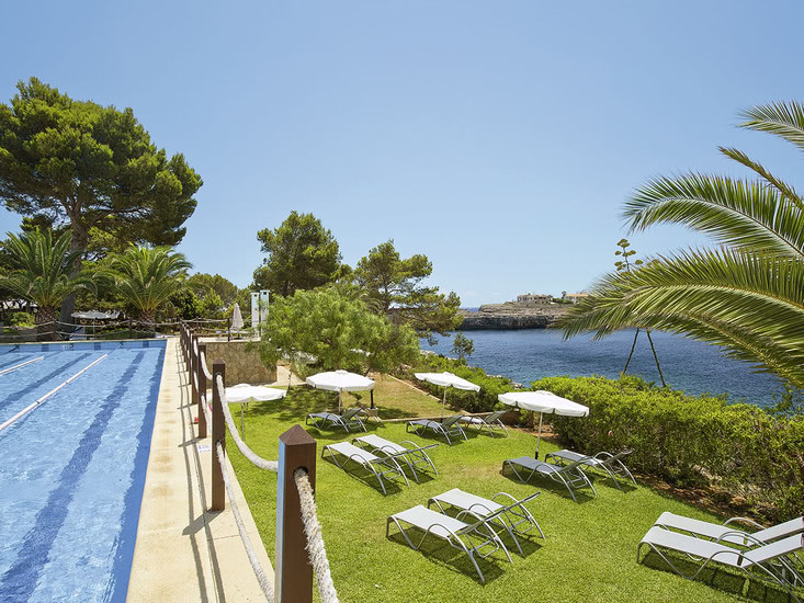 Hotel JS Cape Colom in Porto Colom bei alltours buchen
