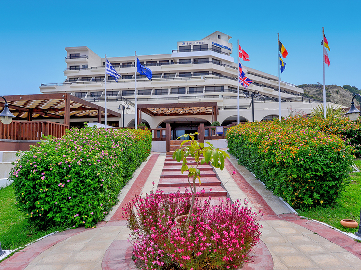 Hotel Cosmopolitan in Ixia bei alltours buchen