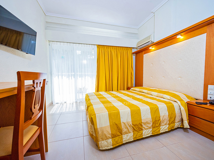 Hotel Mendi Beach in Kassandra - Kalandra bei alltours buchen