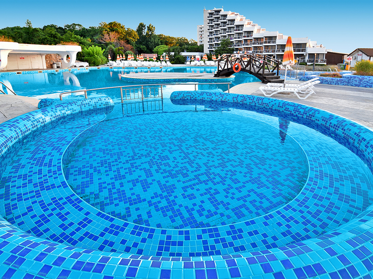Hotel Gergana Beach in Albena bei alltours buchen